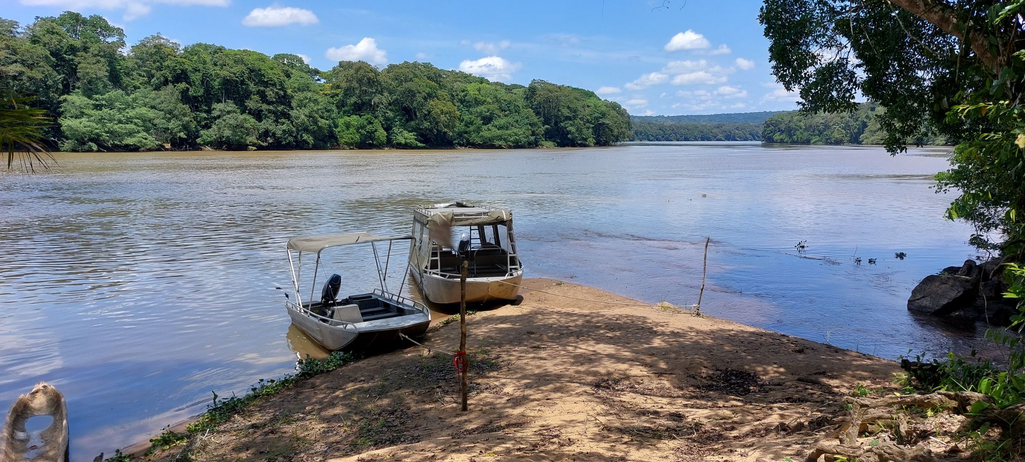 How to go from Libongo to Ouesso by boat or from Libongo to Bayanga or ...